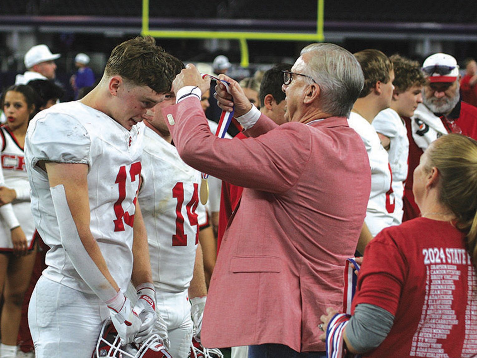 Columbus football stomps Malakoff for first ever state title