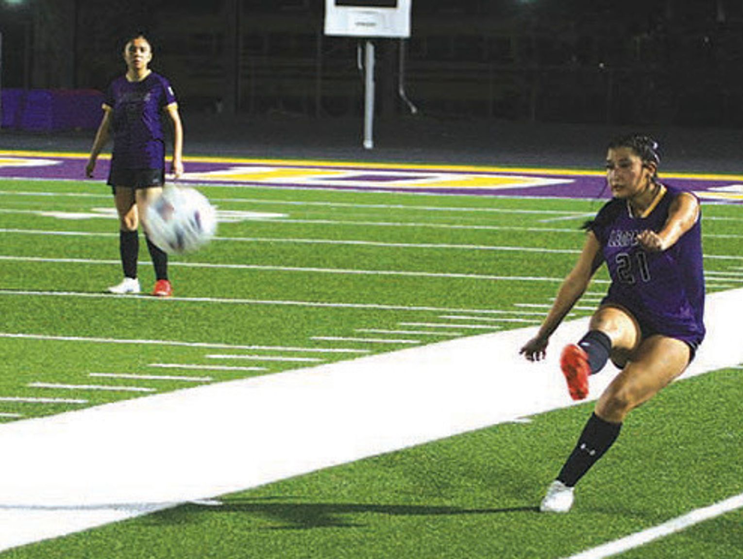 La Grange puts on strong showing vs Giddings in girl's soccer